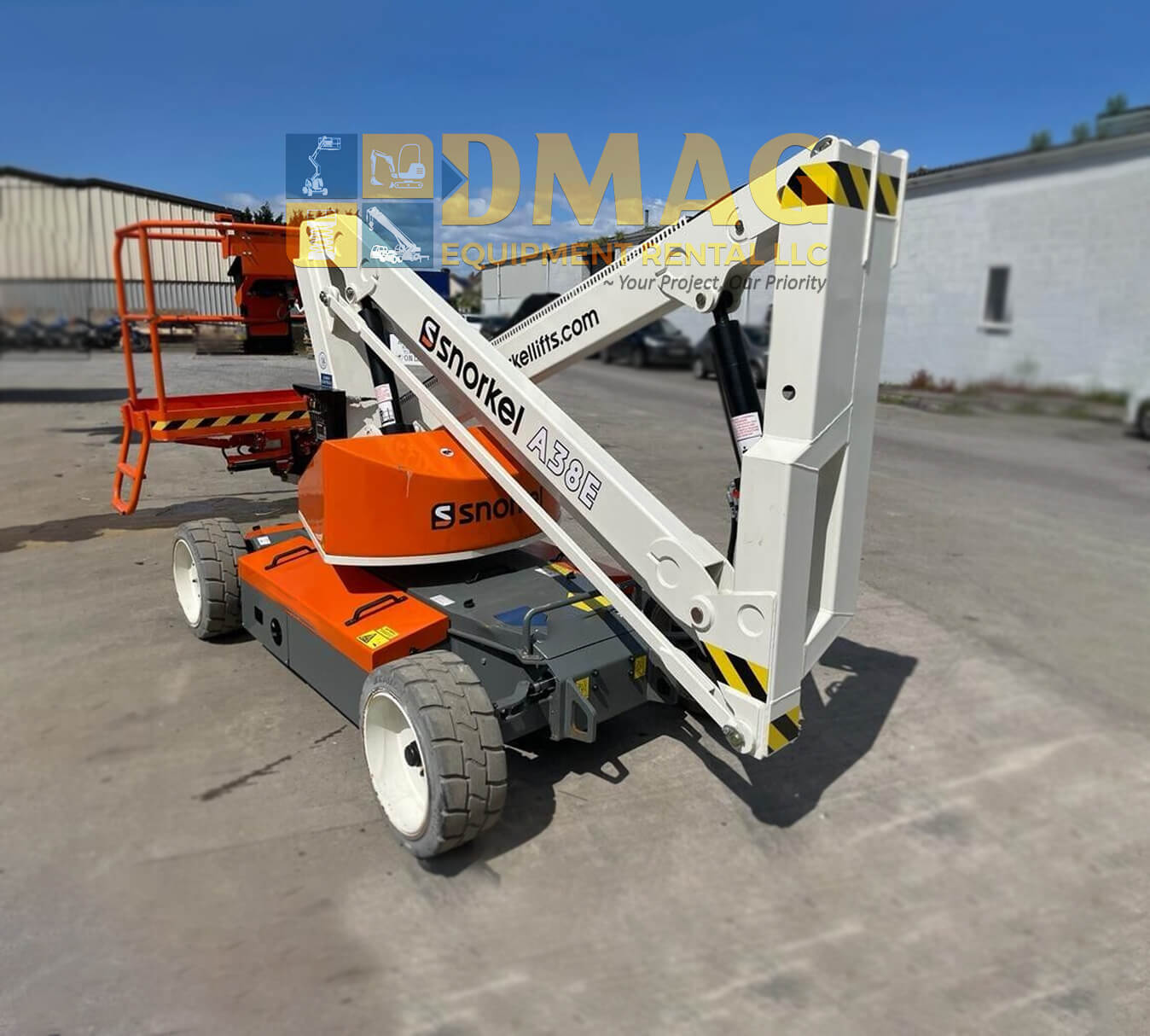 Boom Lift Rental Services in Dubai _ DMAG